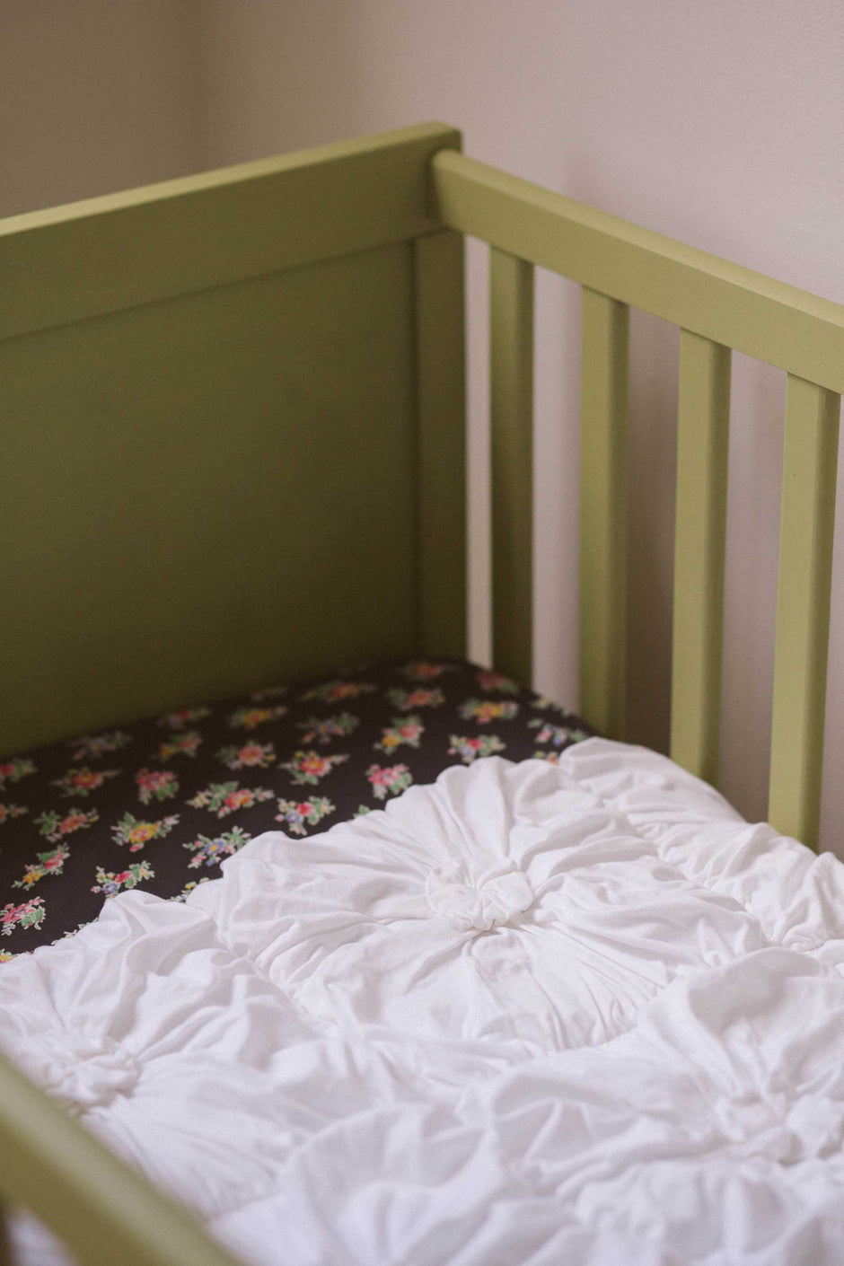 6 Things to Know About Using Clove Oil for Mould Removal